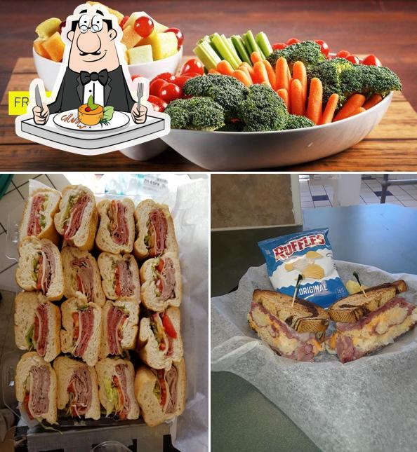 Schnickel Fritz Deli, New Port Richey - Restaurant menu, prices and reviews