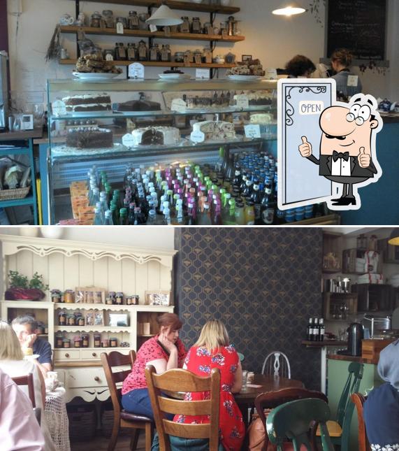 Tea Hive, 53 Manchester Rd in Manchester - Restaurant menu and reviews