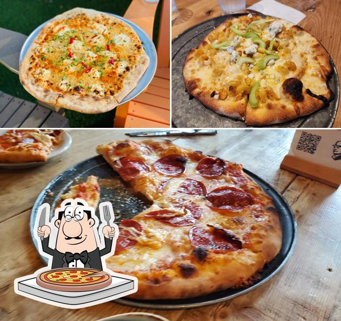 Strang Hall, Overland Park - Restaurant menu, prices and reviews