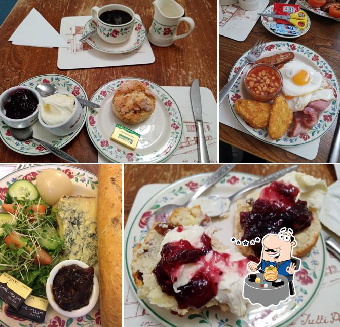 Top 5 restaurants with bread and butter pudding in Hungerford, october ...