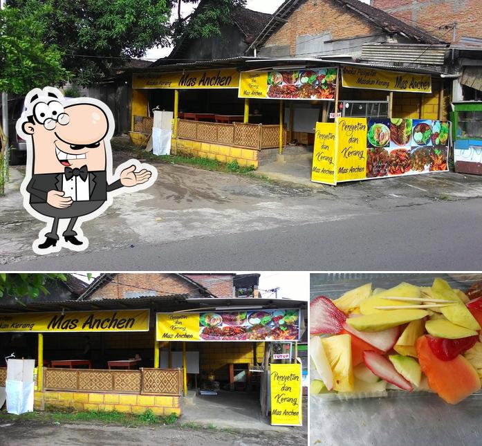 Penyetan Dan Kerang Mas Anchen restaurant, Sendangadi