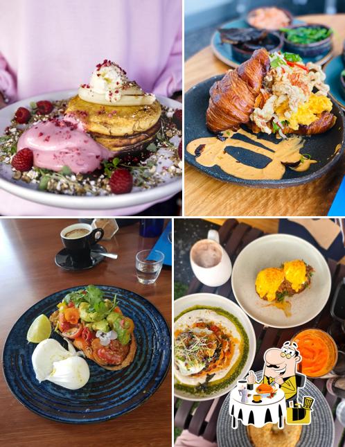 Roasting Warehouse Airport West, Airport West - Restaurant menu, prices ...