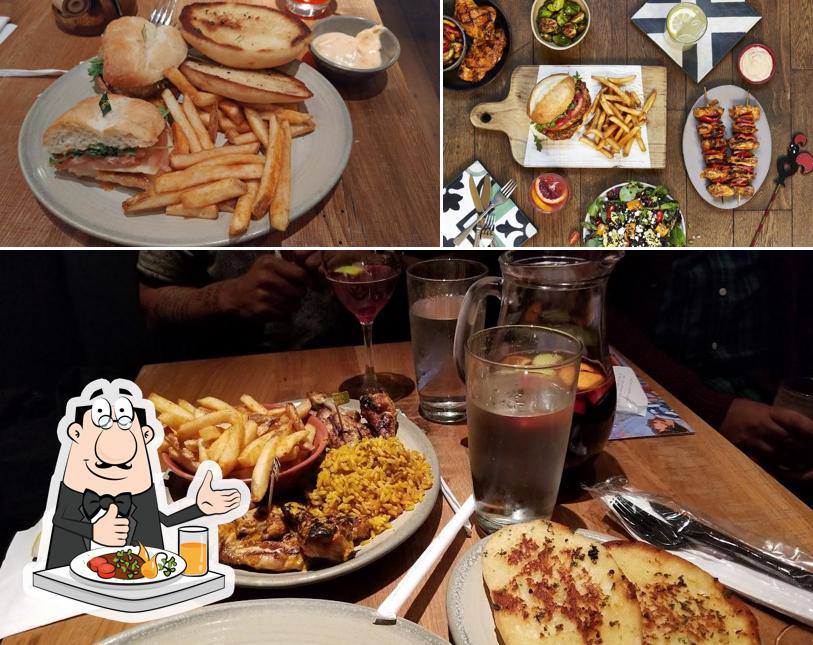 Nando's PERi-PERi, Chicago - Restaurant menu, prices and reviews