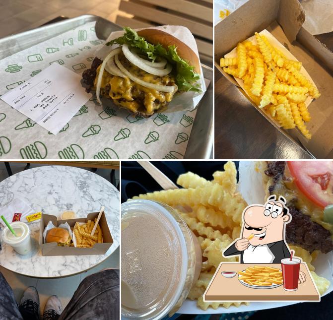 Shake Shack in Clifton Springs - Restaurant reviews