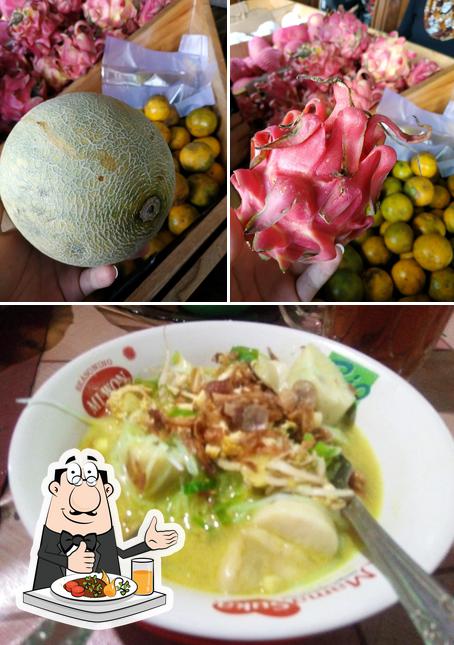 Warung Bu Elly (Soto Sorti) Alas Roban Jalur Tengah restaurant, Plelen ...