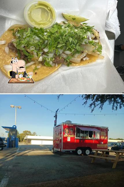 Taqueria Las Comadres, Duncanville - Restaurant menu, prices and reviews