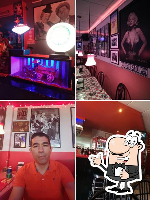 Hollywood Sunset Diner restaurant, Tijuana - Restaurant reviews