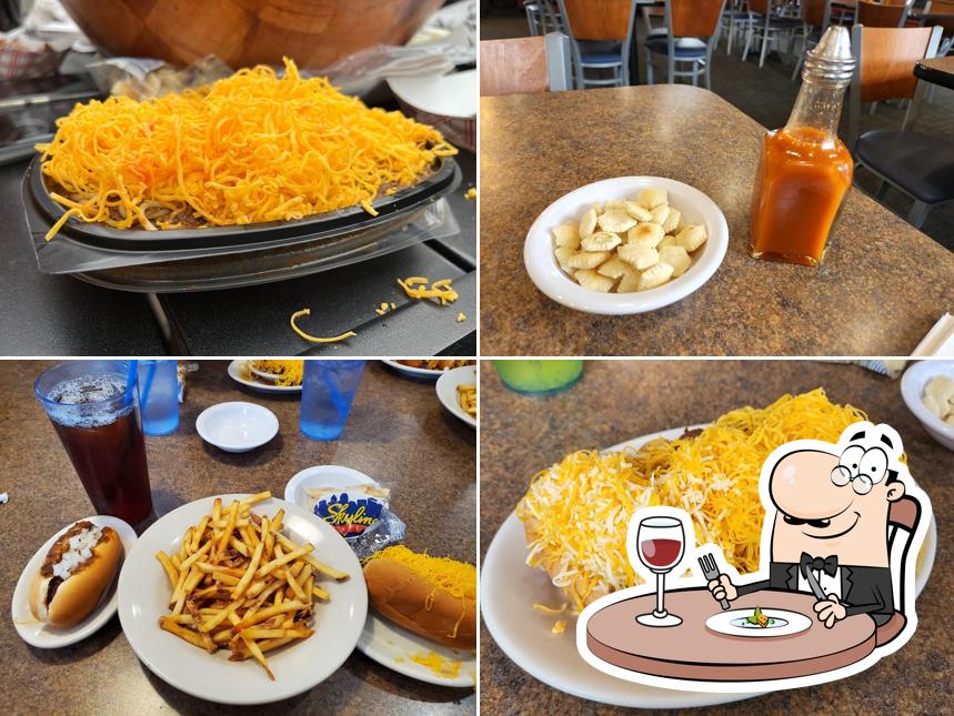 Top 7 restaurants with chili dogs in Cincinnati, september 2025 ...