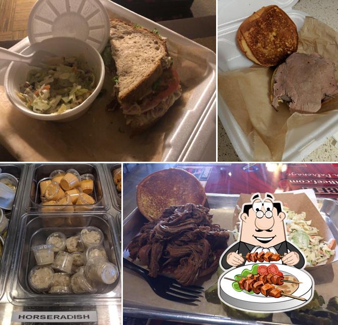 Maverick's Real Roast Beef in Roseville - Restaurant menu and reviews