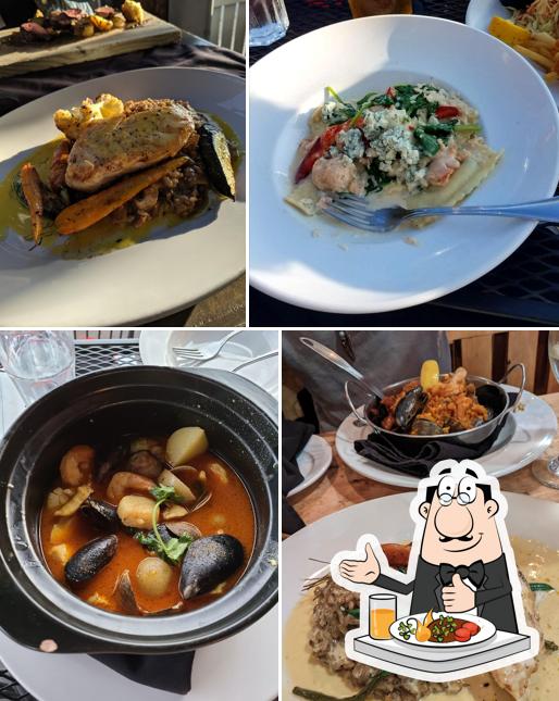 FIVE Kitchen & Oyster Bar in White Rock - Restaurant menu and reviews