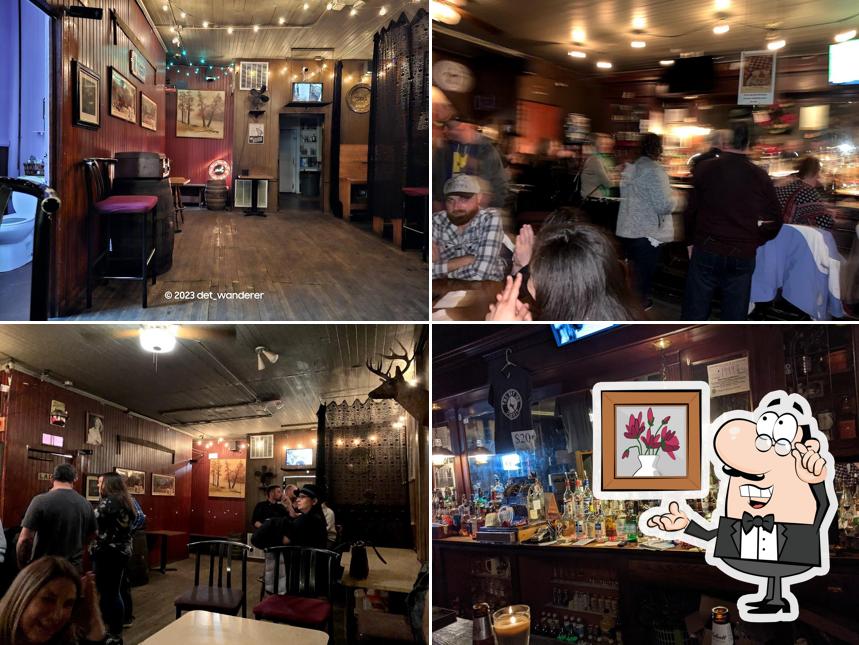 Two Way Inn, Detroit - Restaurant menu, prices and reviews