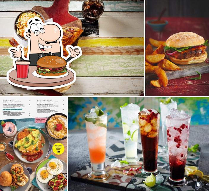 Nando's - Dubai Mall restaurant, Dubai, Waterfront Promenade، The Dubai ...