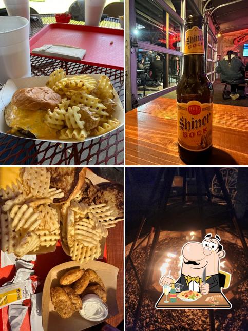 The Backyard Bar Stage and Grill, Waco - Carta del restaurante y opiniones