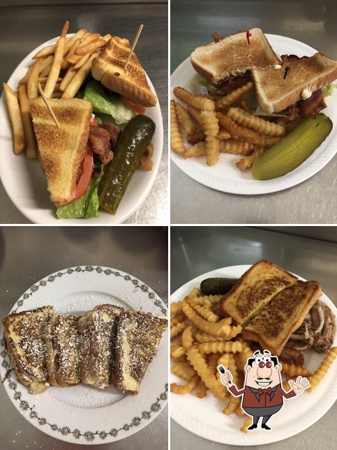 Crazy Rooster Pub& Grill, Yarmouth - Restaurant menu, prices and reviews