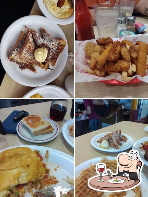 Huddle House, 2105 E 5th St in Metropolis - Restaurant menu and reviews