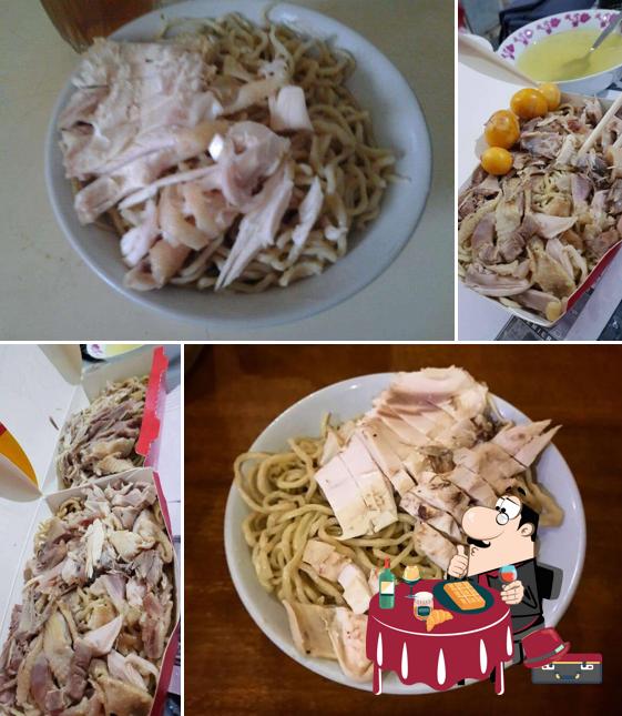 Bakmi Ayam Asui restaurant, West Jakarta, Jl. Tanjung Duren Utara IIIA ...