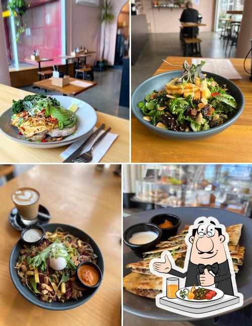 Top 5 restaurants with tom yum in Brunswick, Victoria, december 2024 ...