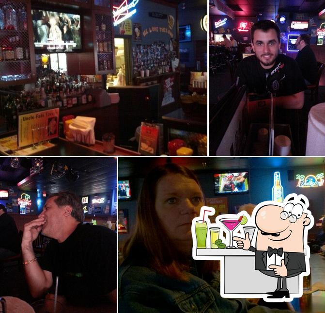 Pub y bar Uncle Fats Tavern, Temple Terrace - Carta del restaurante y ...