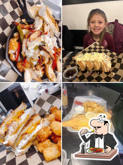 Fat Bottom Grill, Chittenango - Restaurant menu, prices and reviews