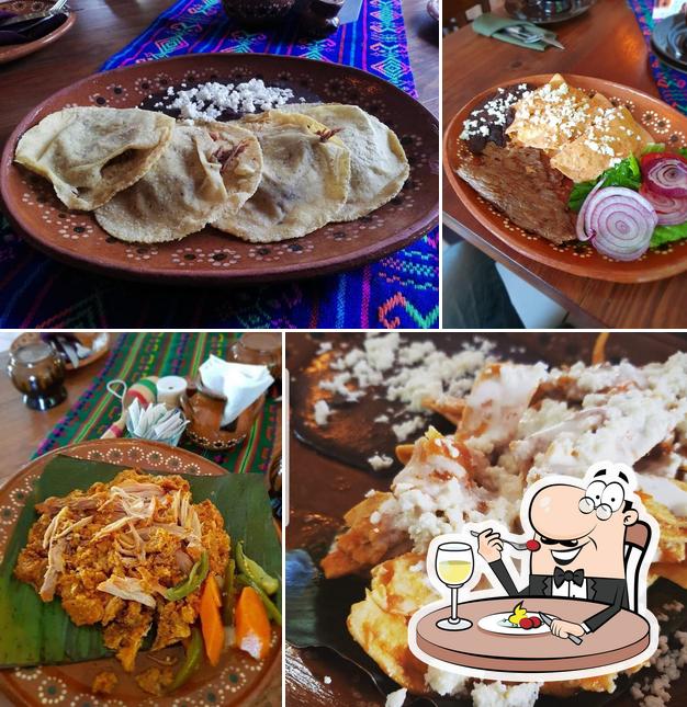 Huasteca Linda restaurant, Ciudad Victoria, Anaya y Hermanos Vázquez ...