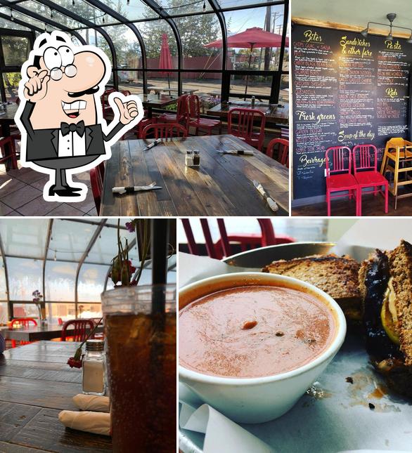 Blue Roof Bistro in Fairbanks - Restaurant menu and reviews