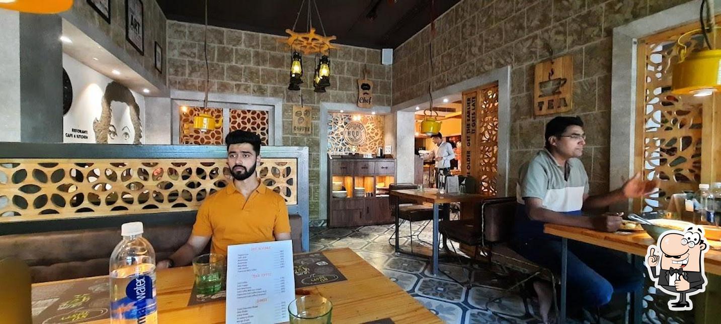 D' Hoot Cafe & Kitchen, Patna, B/1-46 - Restaurant reviews