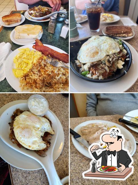 Tail Spin Cafe, New Berlin - Restaurant menu, prices and reviews