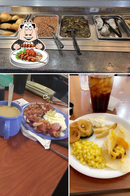 Golden Corral Buffet & Grill in Kingman - Restaurant menu and reviews