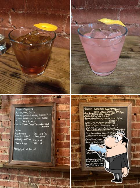 Off Alley in Seattle - Restaurant menu and reviews
