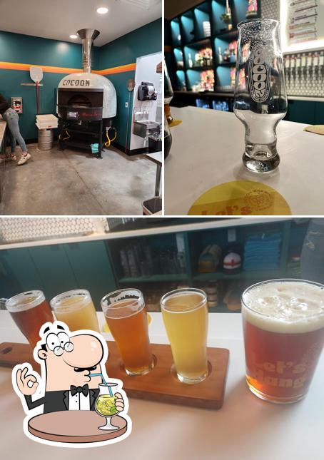 Cocoon Brewing, De Pere - Restaurant menu, prices and reviews