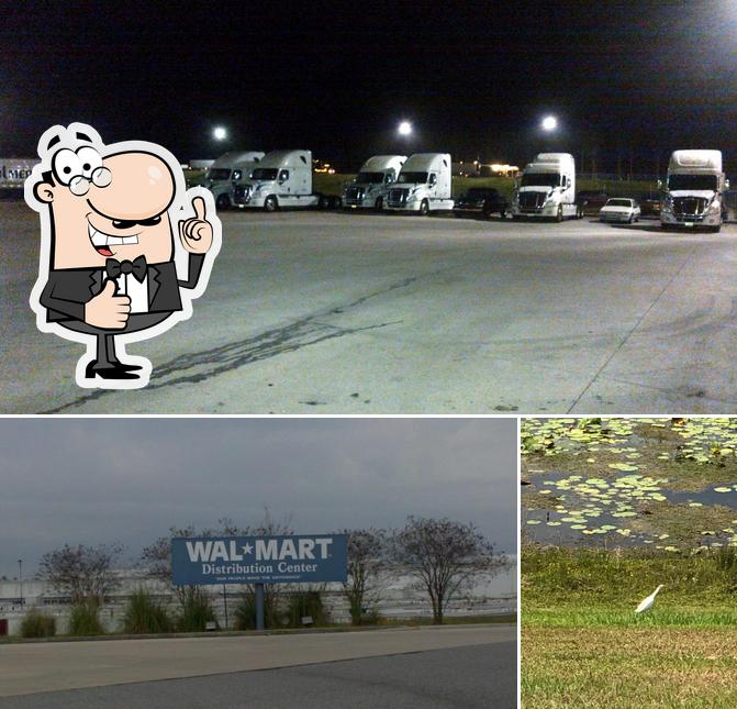 Walmart DC in Macclenny