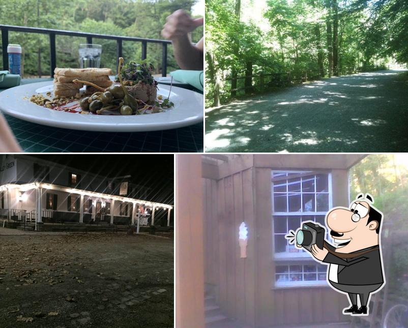Valley Green Inn, Philadelphia - Restaurant menu, prices and reviews