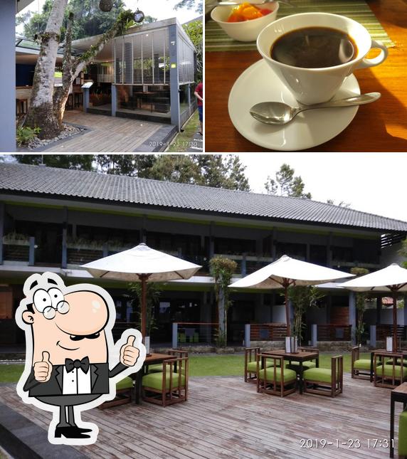 Al Fresko Cafe, Batukaras - Restaurant menu, prices and reviews