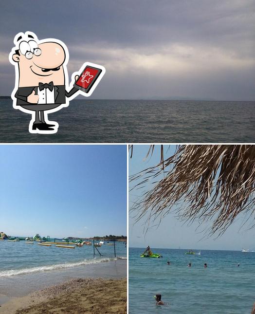 Theros Wave Bar, Vouliagmeni - Restaurant reviews