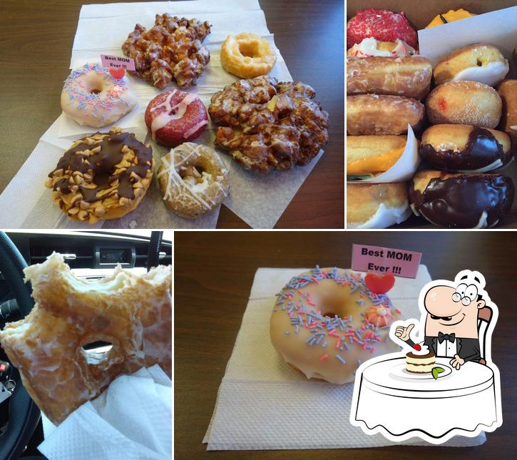 Nicola's Donuts, 902 W Busch Blvd in Tampa - Restaurant menu and reviews