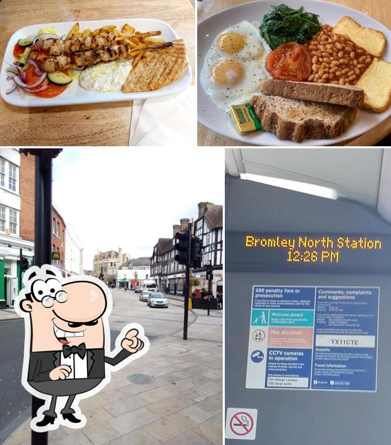 Stonehenge Cafe in Bromley - Restaurant reviews