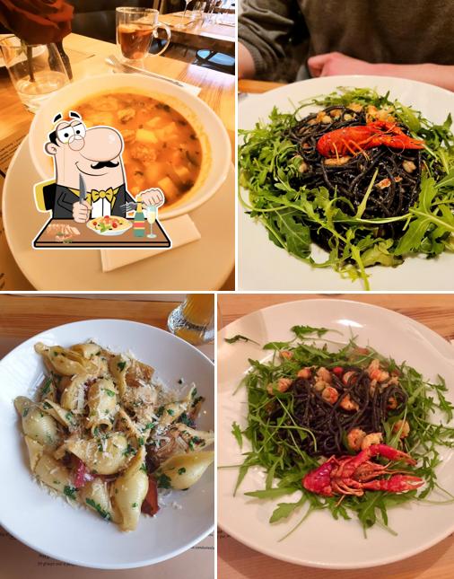 Freta 33, Warsaw, Ratusz Arsenał - Restaurant menu, prices and reviews