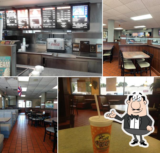 Penguin Point, 408 N Detroit St in Warsaw - Restaurant menu and reviews