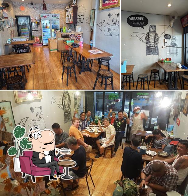 Nava Pad Thai, Bangkok, Sam Yot - Restaurant menu, prices and reviews
