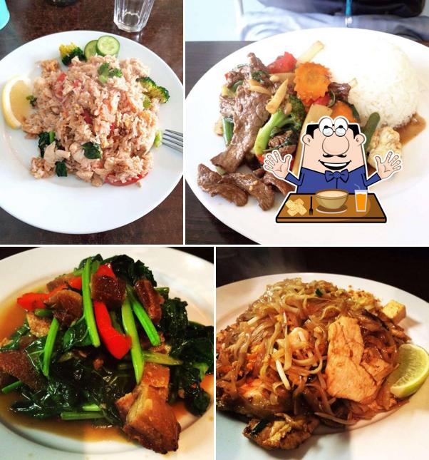 Saha Thai Cafe in Kensington - Restaurant menu and reviews