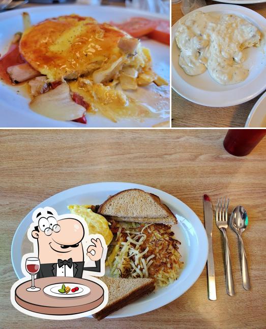 Maria's Diner, Andrews - Restaurant menu, prices and reviews