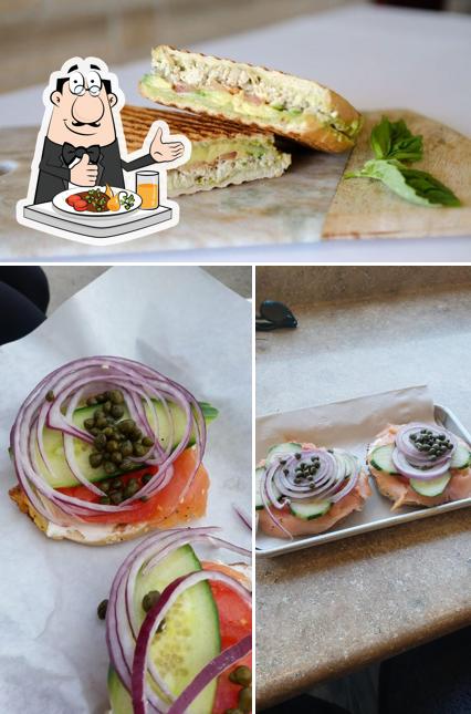Coffee Fix, 12508 Moorpark St in Los Angeles - Restaurant menu and reviews