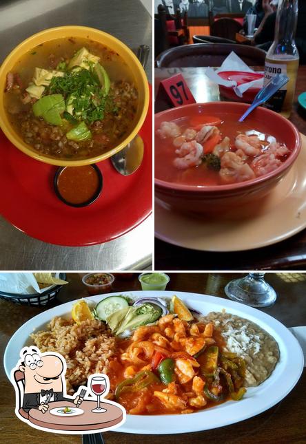 Los Inmortales Taqueria | Cocina Mexican, 3131 Fruitridge Rd in ...
