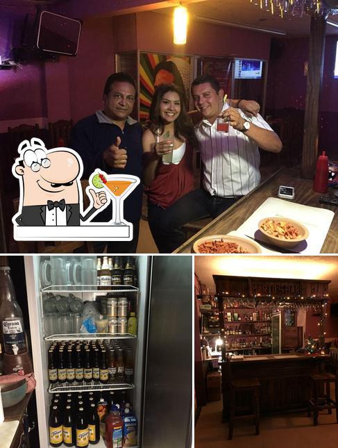 Karaoke Snack “El Alebrije” pub & bar, Los Reyes de Juárez - Restaurant ...