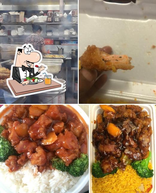 New Moon Chinese Restaurant in Waterbury - Restaurant menu and reviews