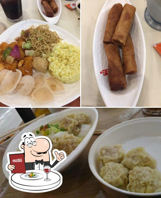 Chowking, Marikina, Santolan - Restaurant menu, prices and reviews