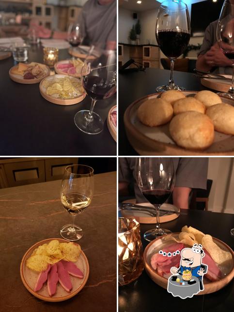 Loop Line Wine & Food in Toronto - Restaurant menu and reviews