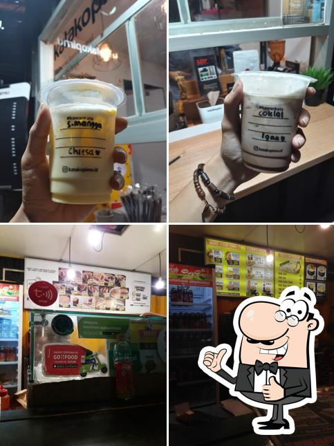Container Kebab By BABA RAFI, Surabaya, PPPR+MW7 - Restaurant reviews