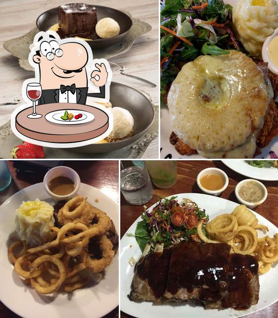Hog's Australia's Steakhouse in Phillip - Restaurant menu and reviews
