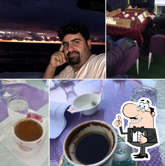 Mor beyaz cafe, Hopa